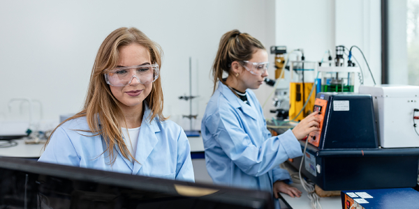 Women in STEM | Faculty of Engineering and Physical Sciences ...